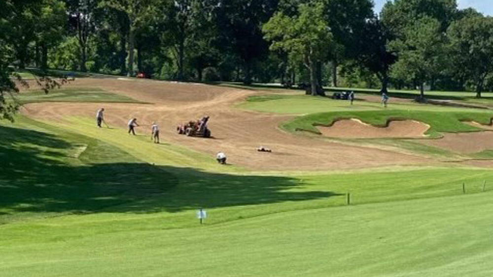 Grassing – Pearson Golf Construction